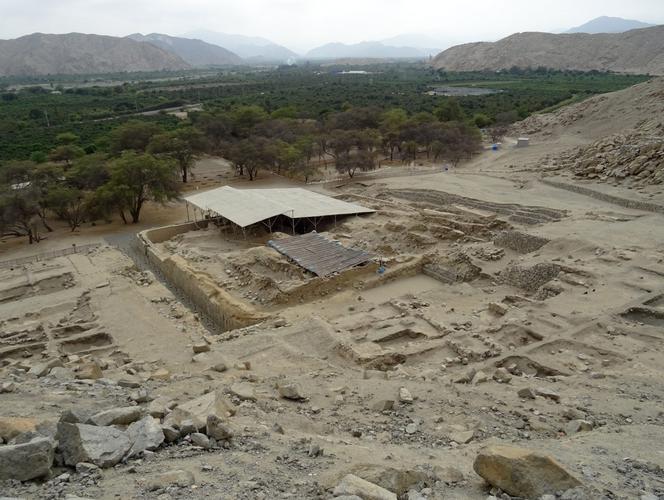 Cerro Sechín - LamaQuipu